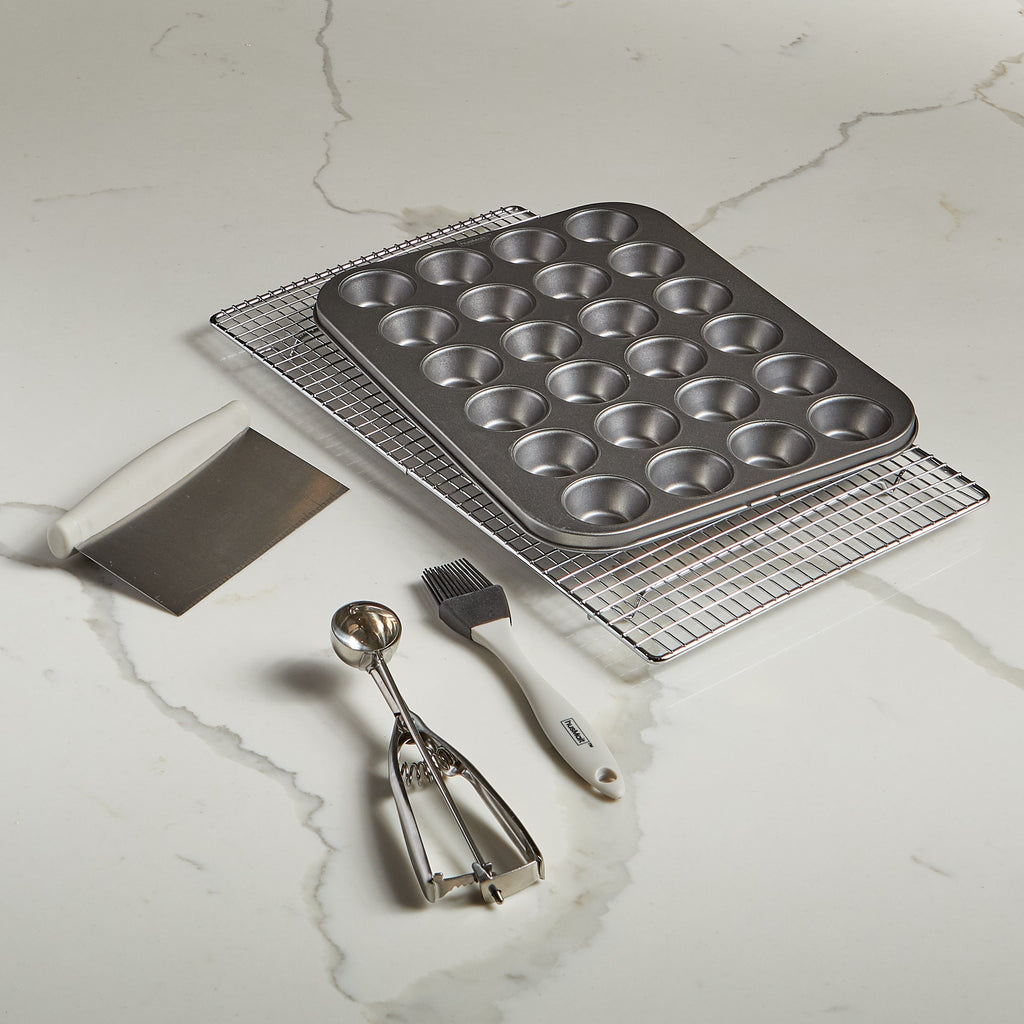 Spotlight On Signature Bakeware 5 Piece Set